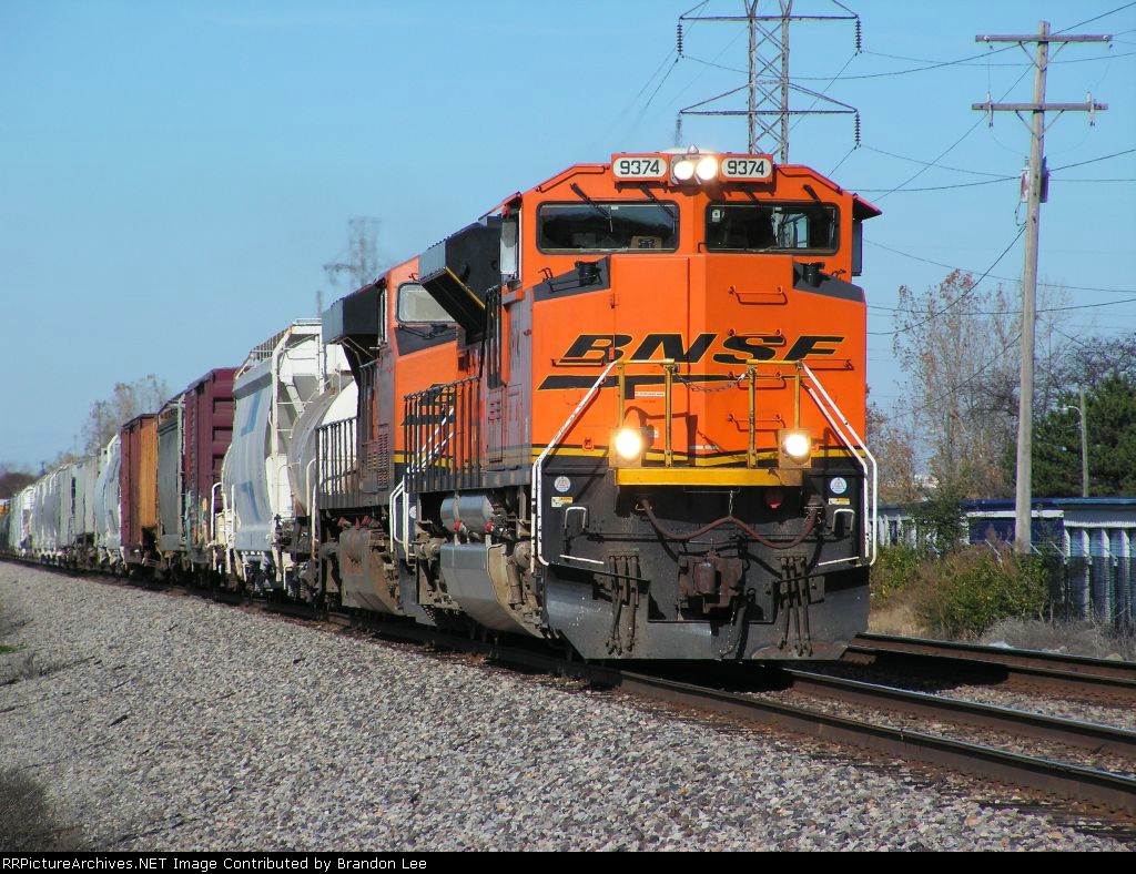 BNSF 9374